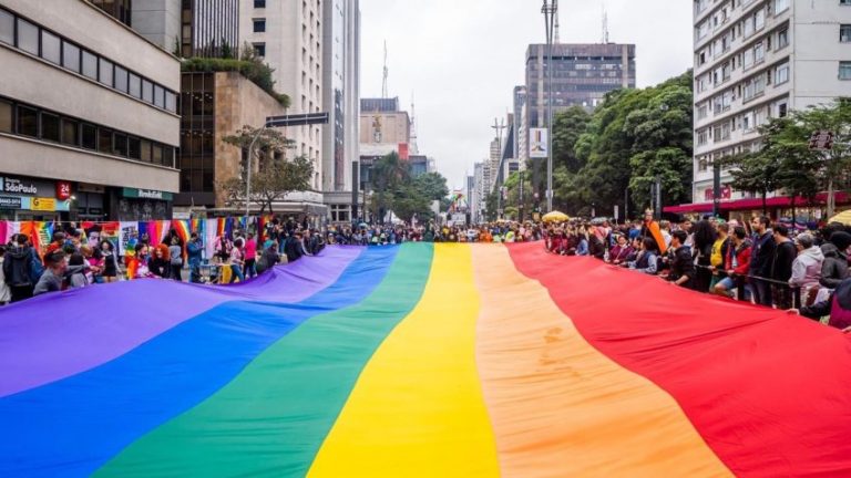 17 de Maio: Dia Internacional de Luta contra a Homofobia, Transfobia e ...